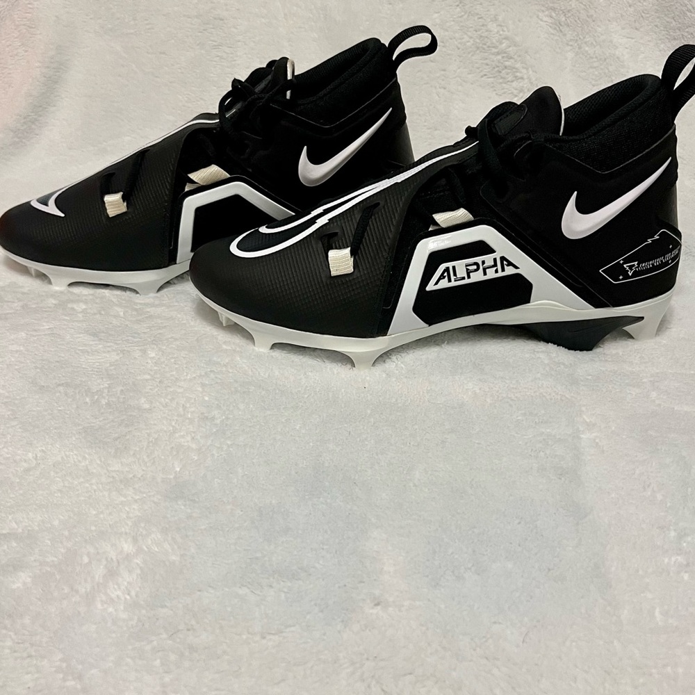 Mens Nike Alpha Menace Pro 3 Molded Football Cleat - Gem